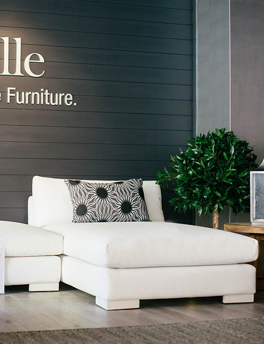 Oliver George Chaise Lounge - Osier Belle