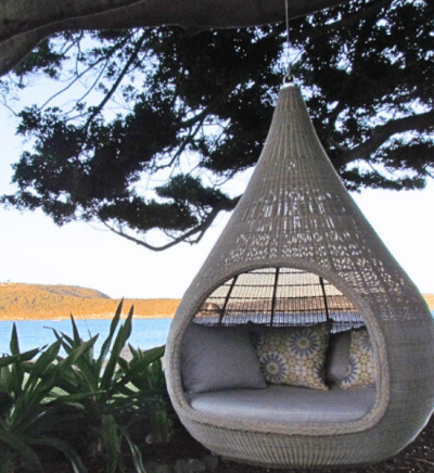 Hanging Outdoor Pod - Osier Belle