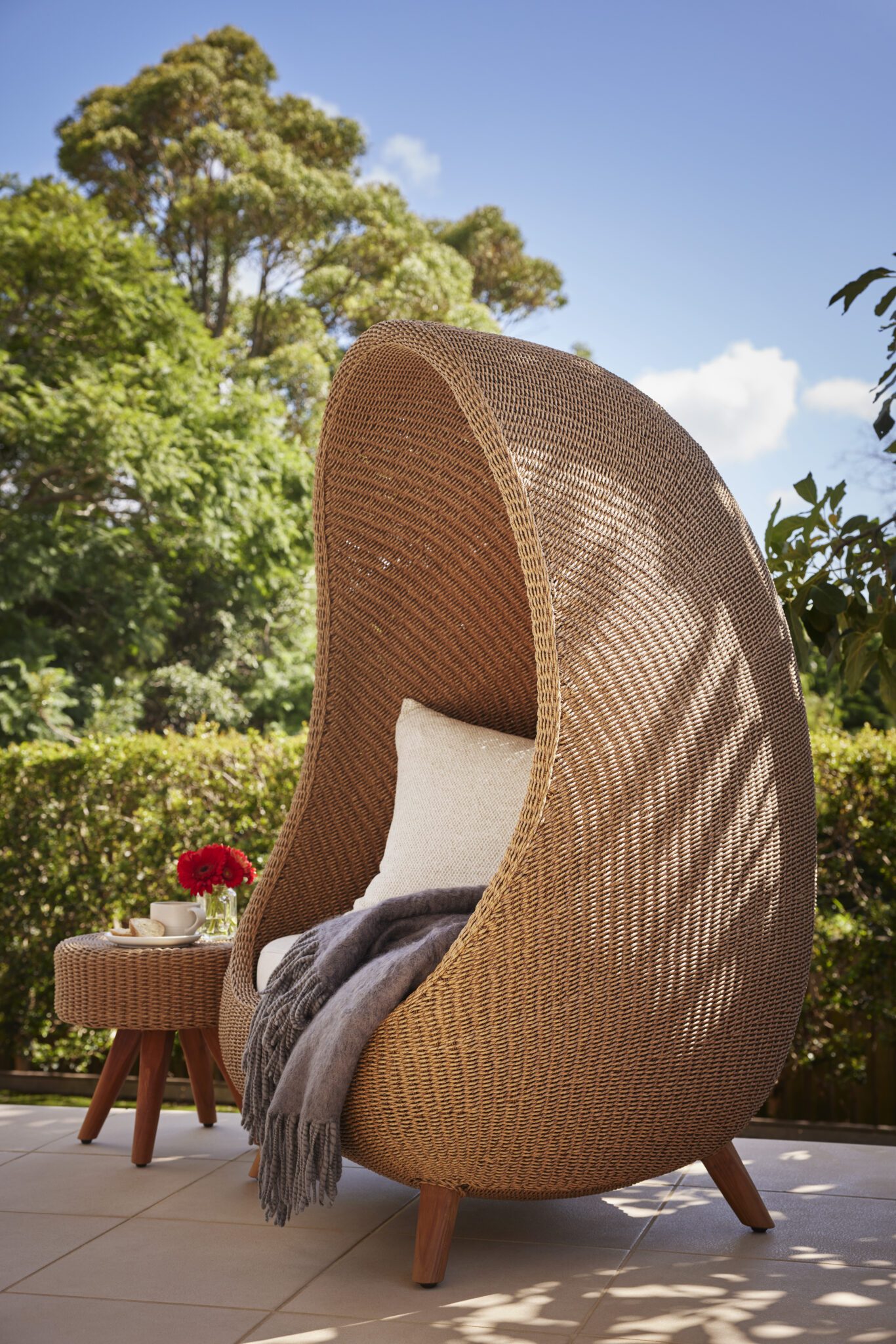 Outdoor Meditation Pod - Osier Belle