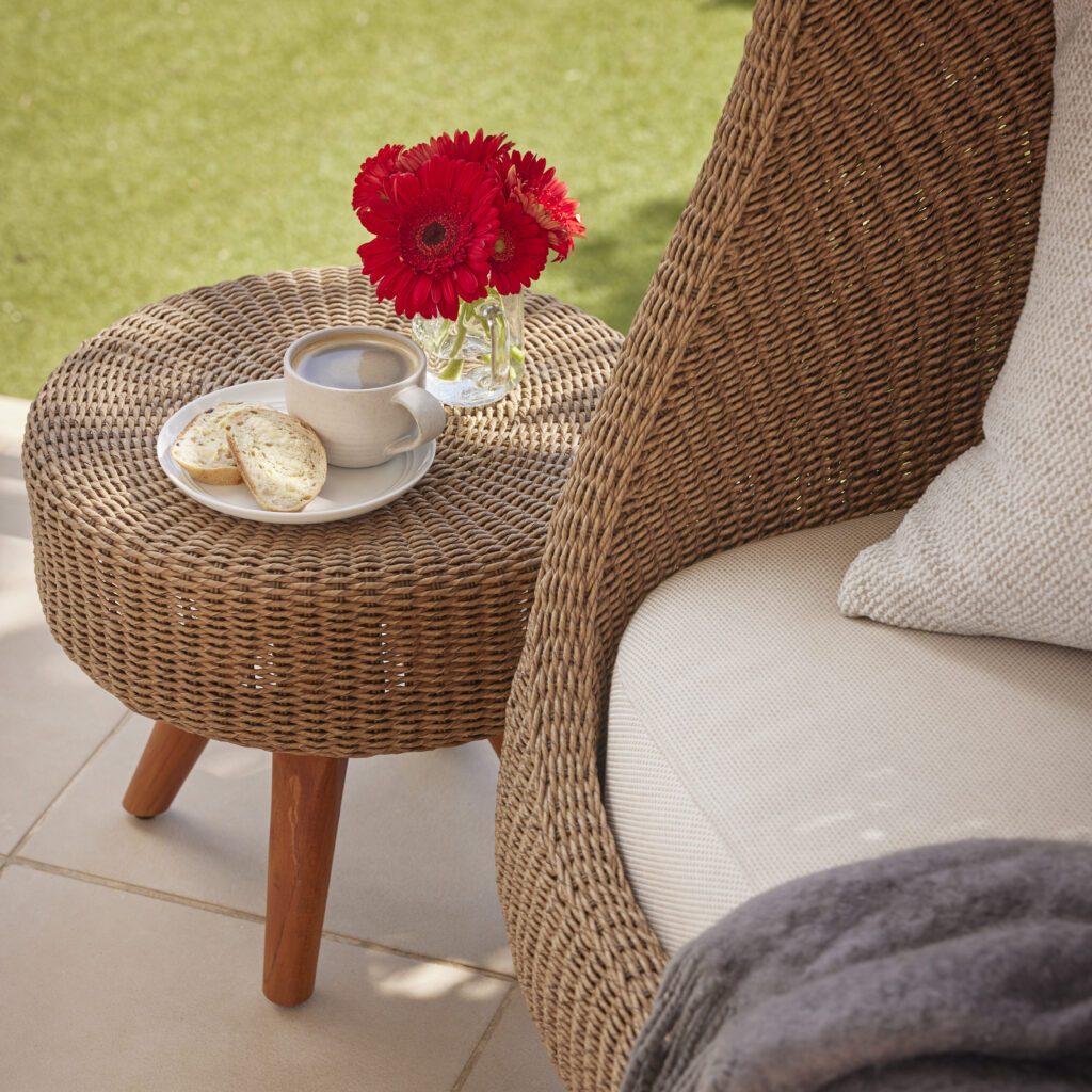 Outdoor Meditation Pod - Osier Belle