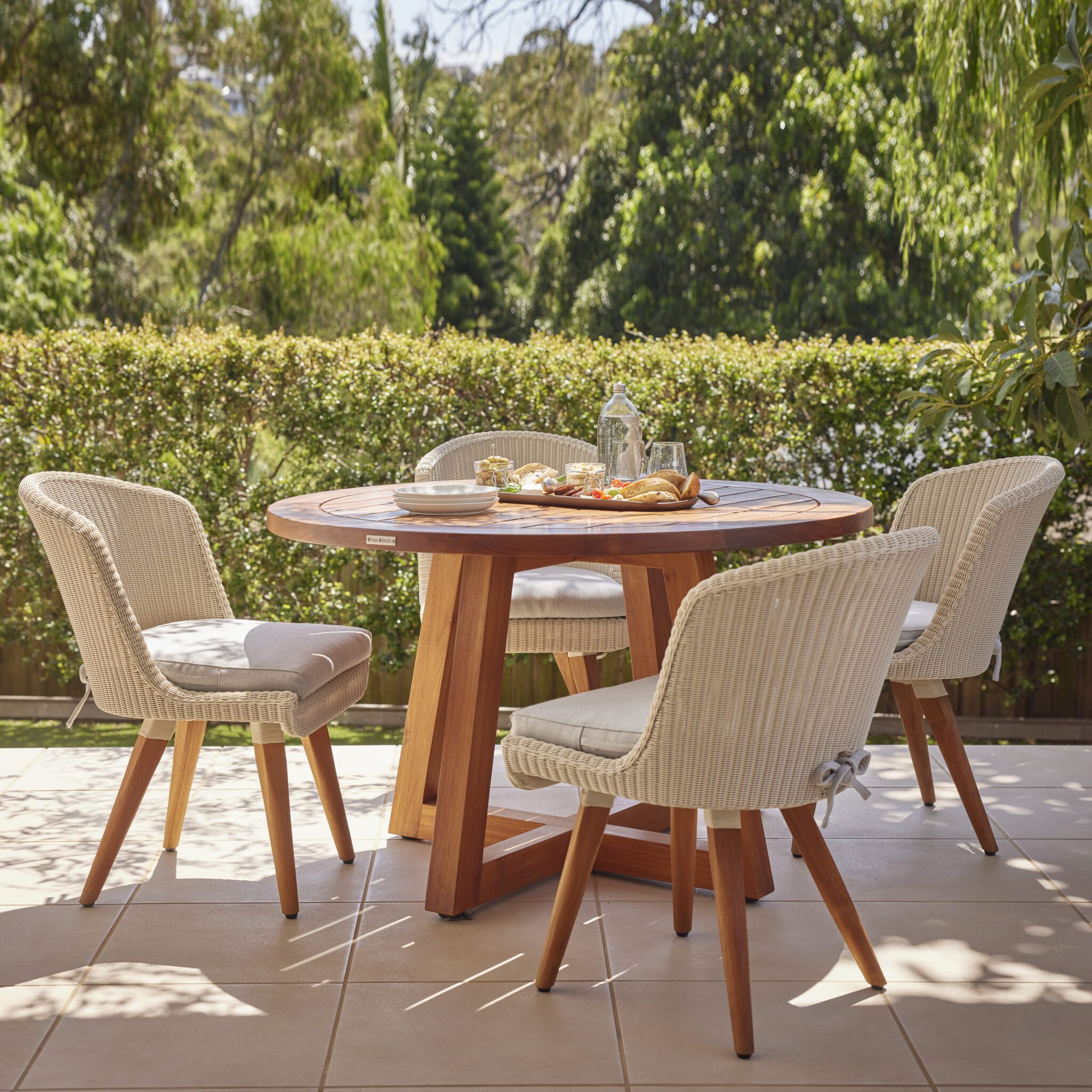 Outdoor Round Teak Dining Table - Osier Belle